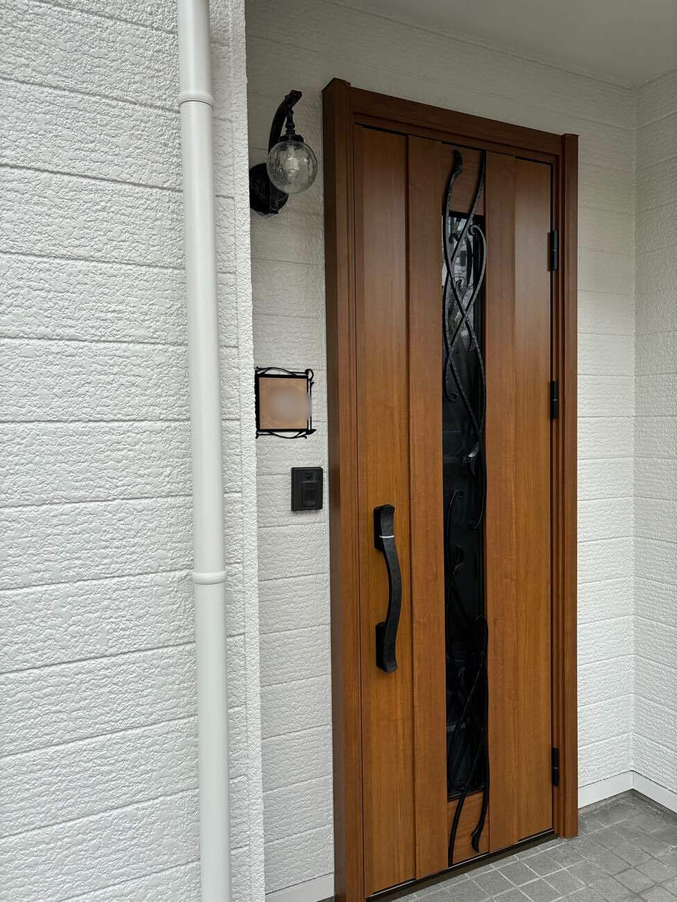 玄関交換 〈24〉 | 名古屋市緑区リフォーム・リノベならTOMO Life(トモライフ) ｜鳴海駅徒歩5分｜ 無料見積、ご提案